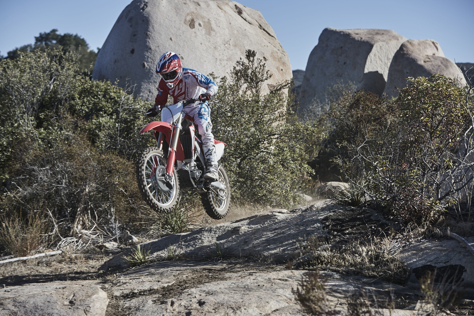 2017 Honda CRF450RX - First Look: 2017 Honda CRF450R and CRF450RX ...