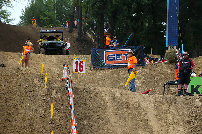 Flagger Spotting Guide - Motocross Feature Stories - Vital MX