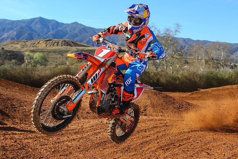 Sizing up the 450 Supercross Class of '17 - Motocross Feature Stories ...