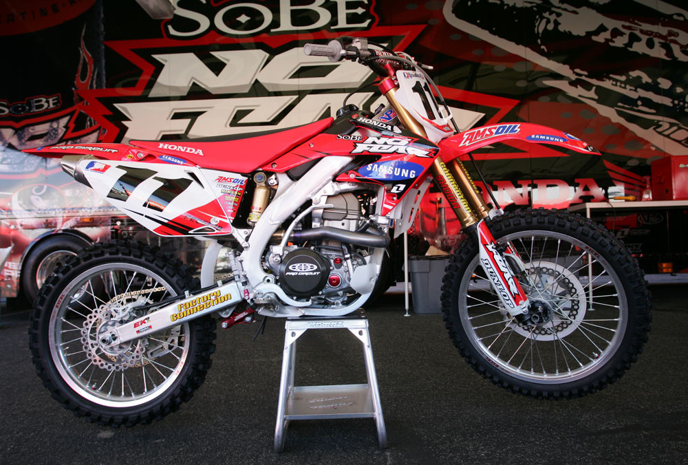 Team Factory Connection Honda bikes 1998-2012 - Moto-Related ...