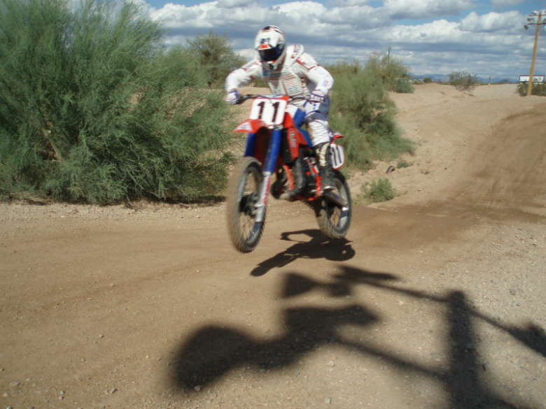My 30 year reunion with a 1983 Honda CR250R - Old School Moto ...