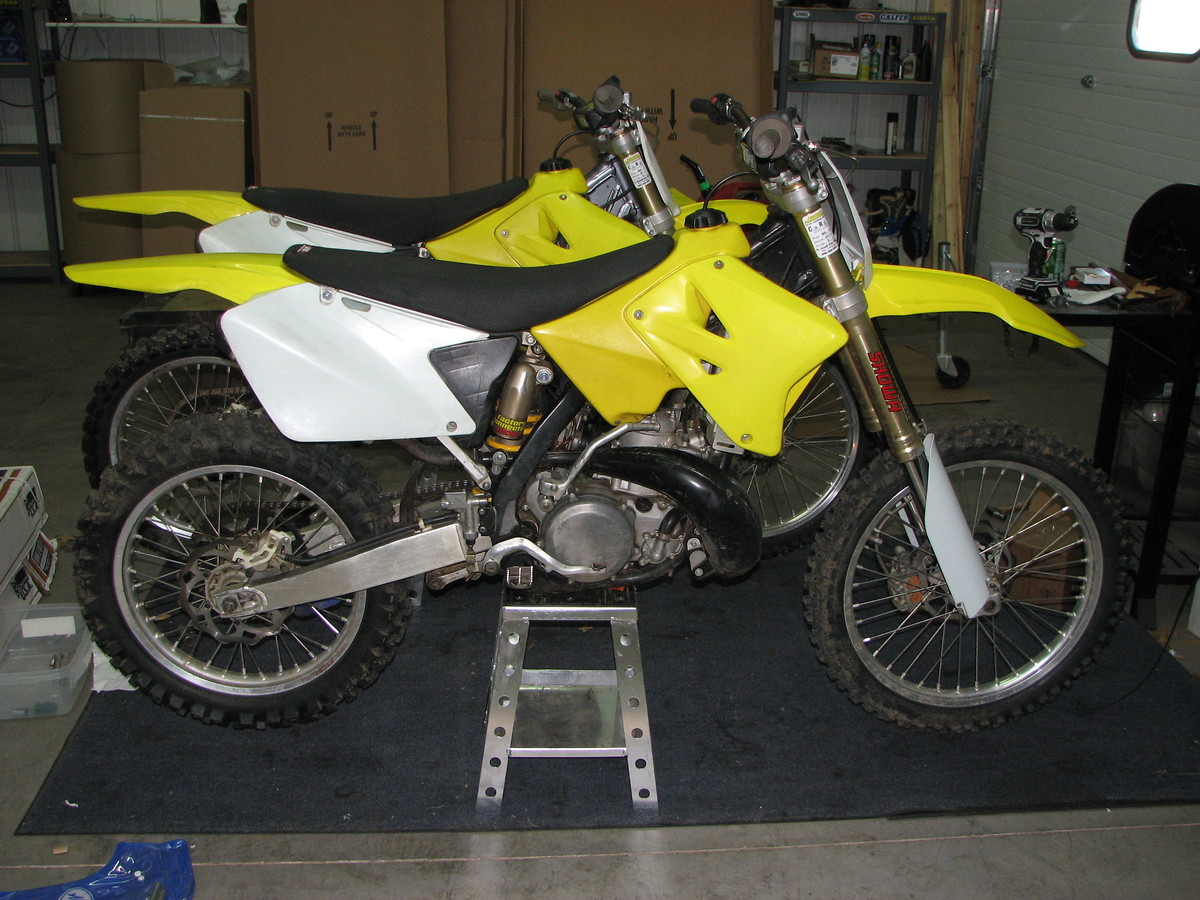 New and returning racers; RM250 rebuild w/ Pics! - Tech Help/Race Shop ...