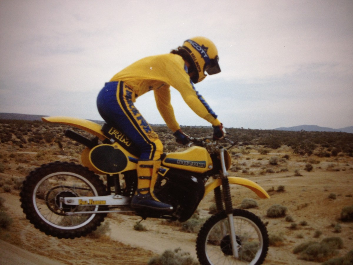 This week's Classic Steel is a look back at the awesome 1982 Suzuki ...