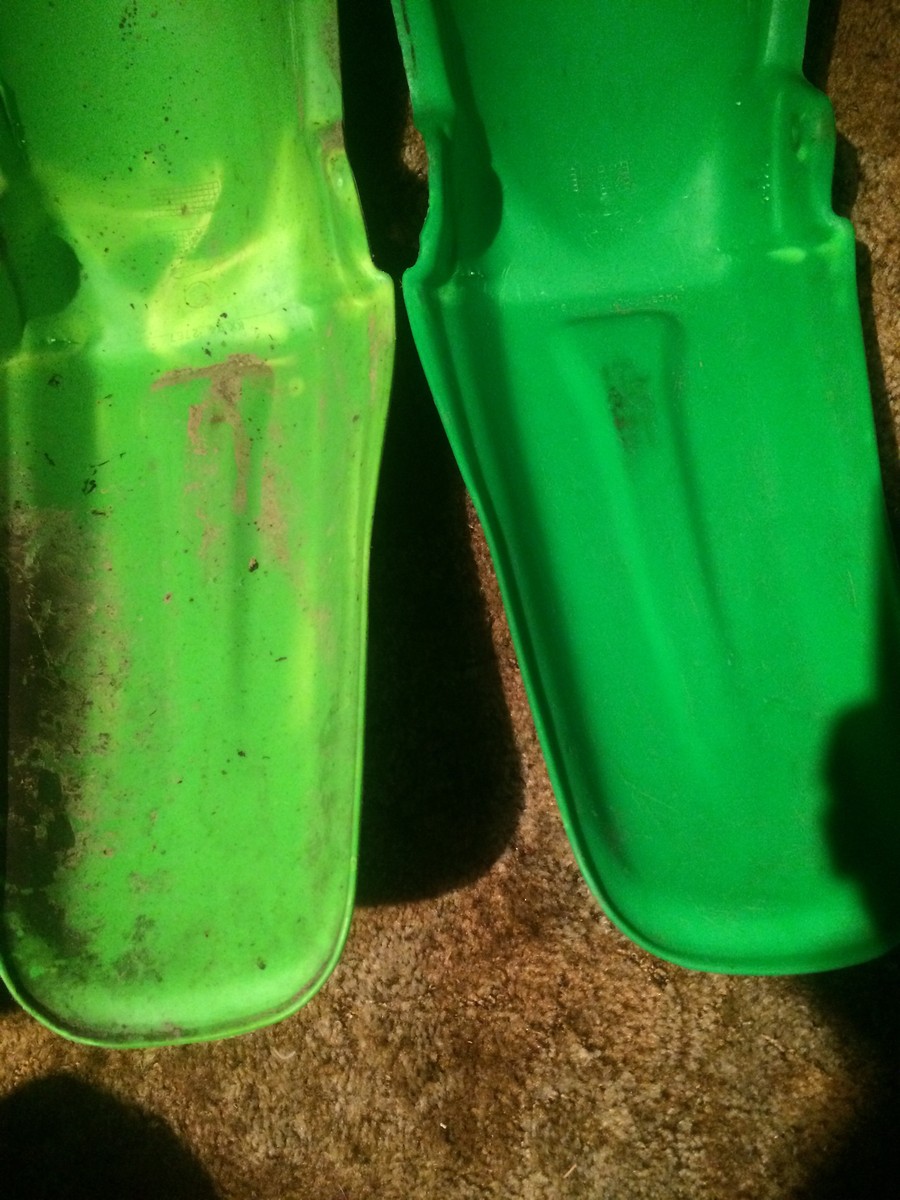 Kawasaki green compared to Flo green - Old School Moto - Motocross ...