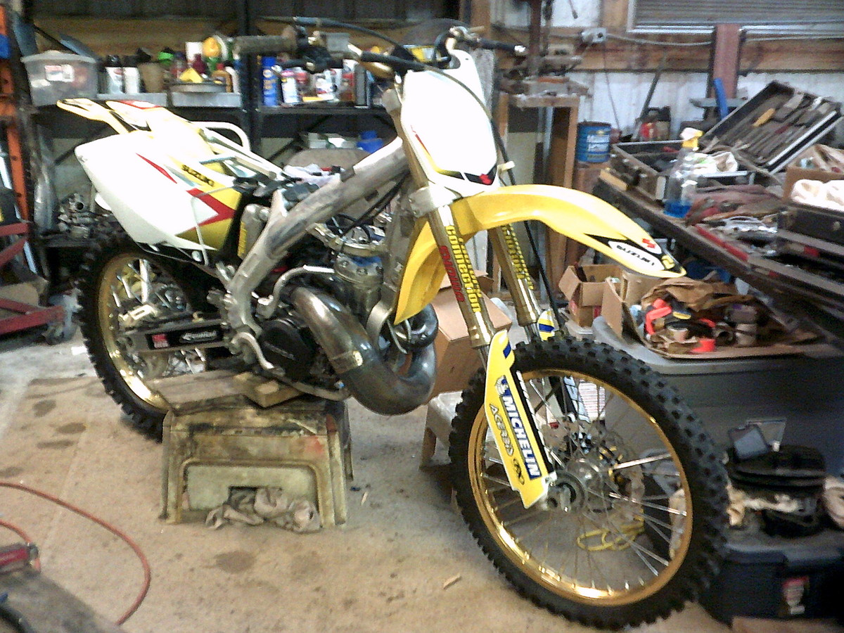 The RM500AF is finally on it's wheels! - Moto-Related - Motocross ...