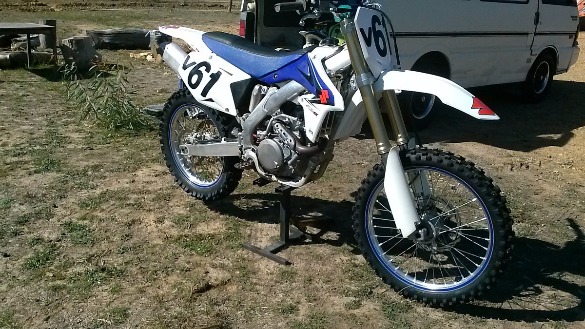 Blue Accented Yoshimura Suzukis - Moto-Related - Motocross Forums ...
