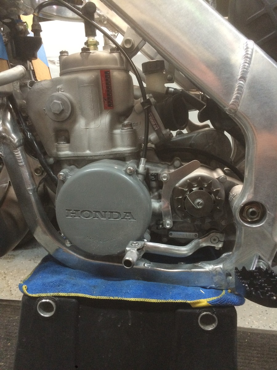 2000 CR250 Team replica Build FINISHED! (Final photos) - Bike Builds ...