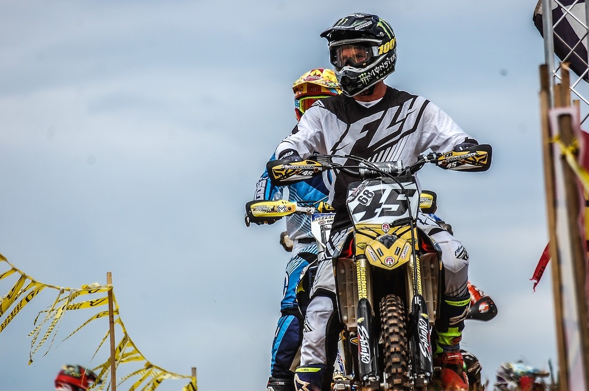 Damon Bradshaw, still on two wheels - Moto-Related - Motocross Forums ...