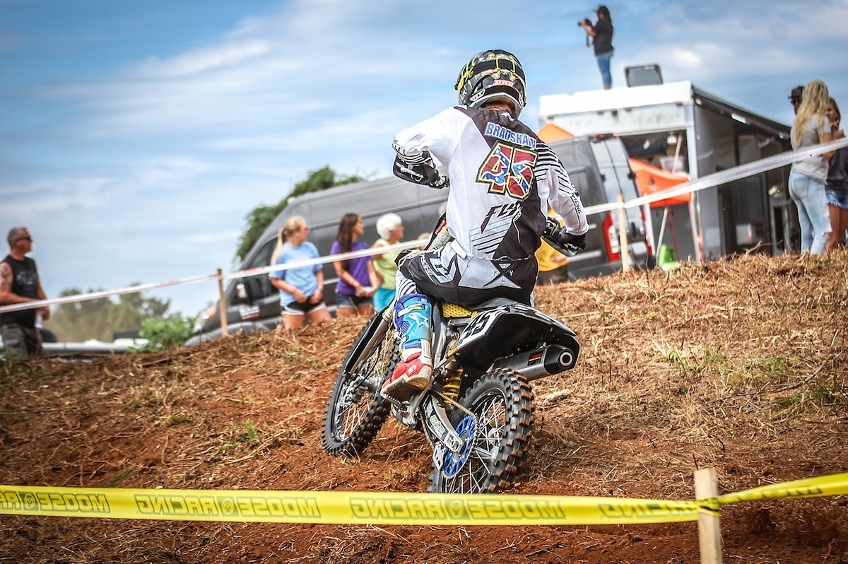 Damon Bradshaw, still on two wheels - Moto-Related - Motocross Forums ...