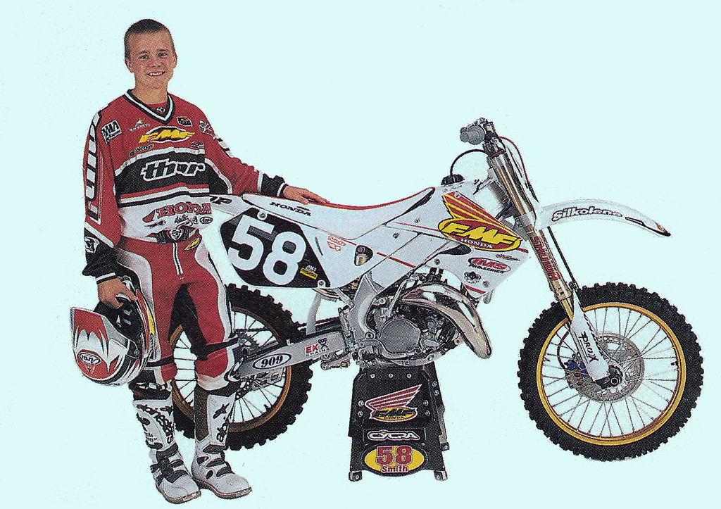 Swizcore and I dissect the best looking team graphics ever - Moto ...