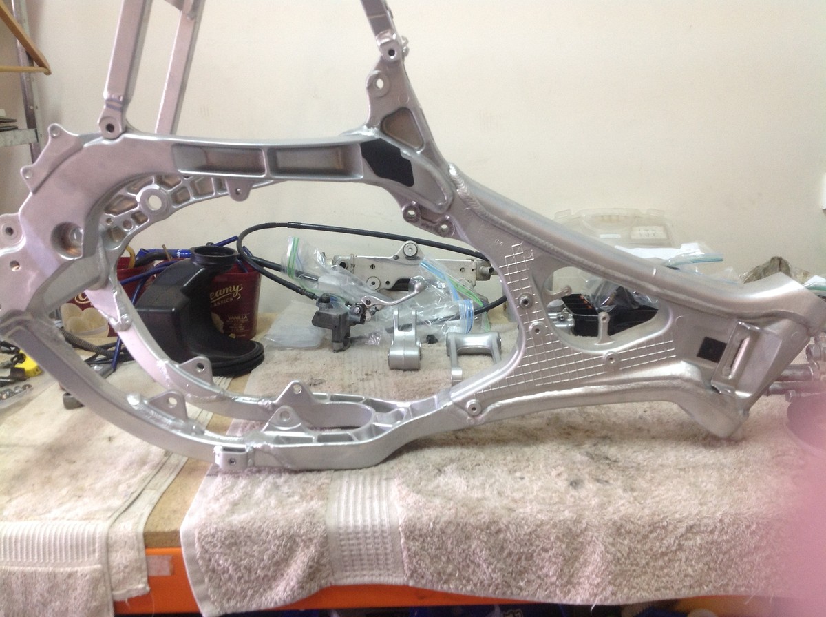 2008 YZ125 rebuild with R-Tech restyle plastics - Bike Builds ...