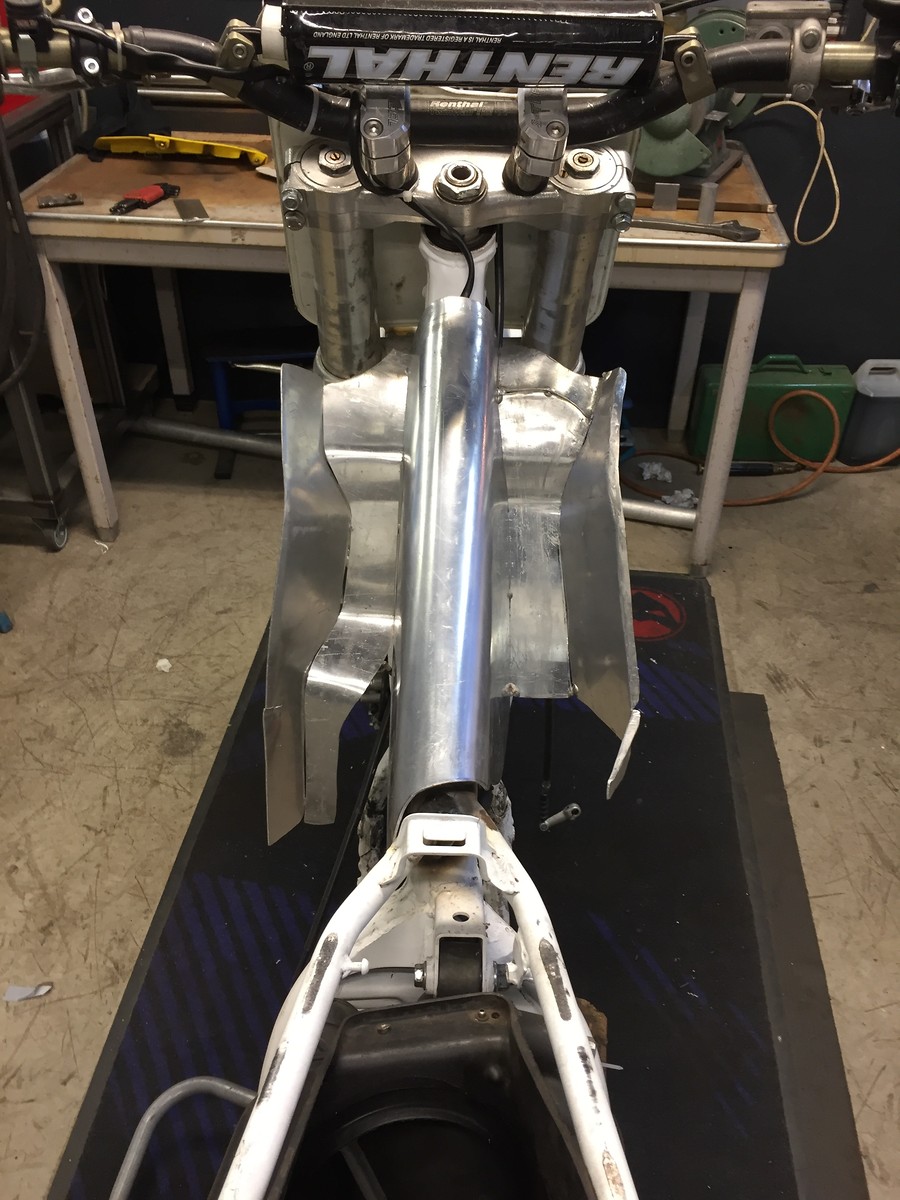 **NEW PROJECT** Suzuki rm 250 1992 alloy fuell tank!! - Old School Moto ...