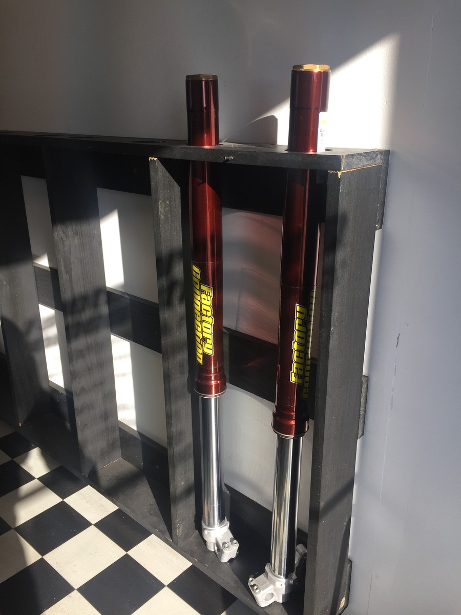 CRF 450/250 KYB Spring Forks Coated uppers - For Sale/Bazaar ...