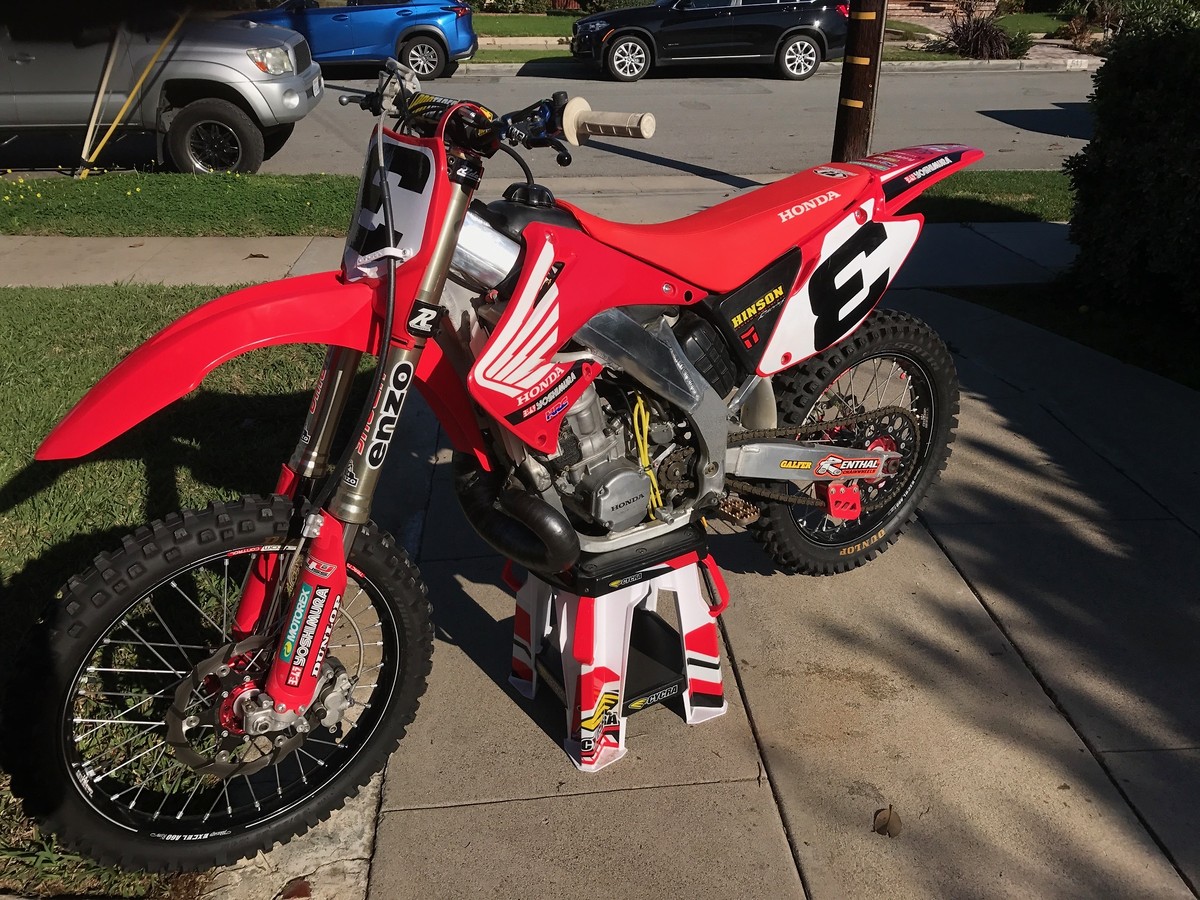 2002 Honda CR250R 2 stroke $4500 Orange County - For Sale/Bazaar ...