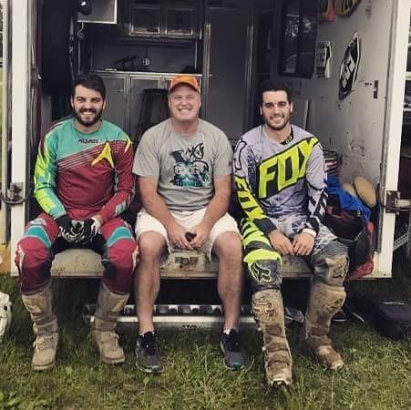 My little brothers first Pro race - Attempt to qualify - Moto-Related ...