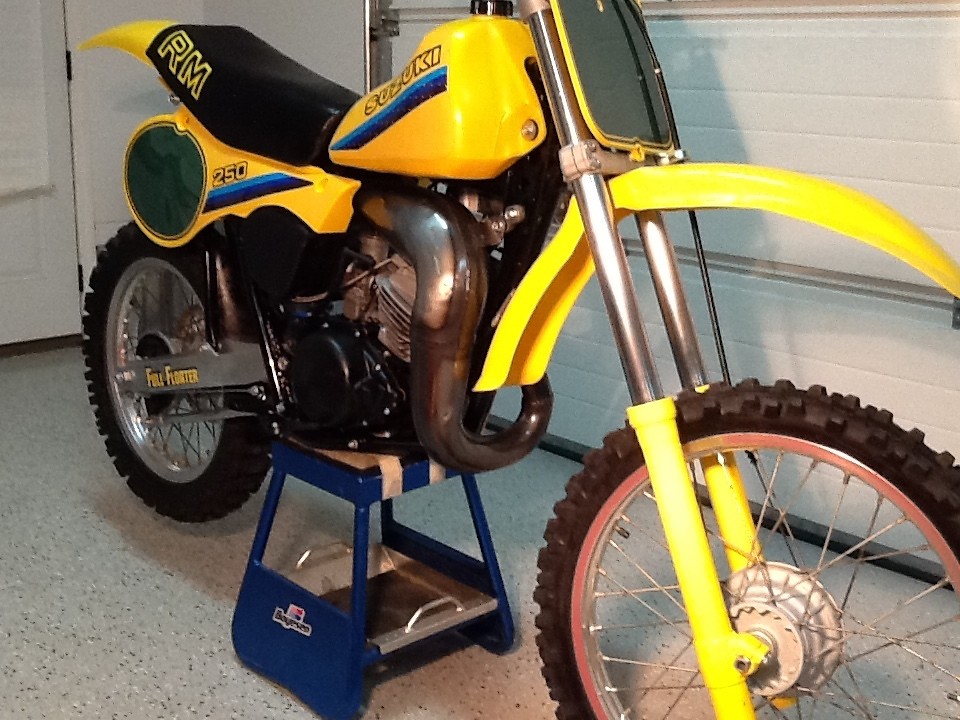 1981 rm 250 slow build thread...completed.. - Old School Moto ...