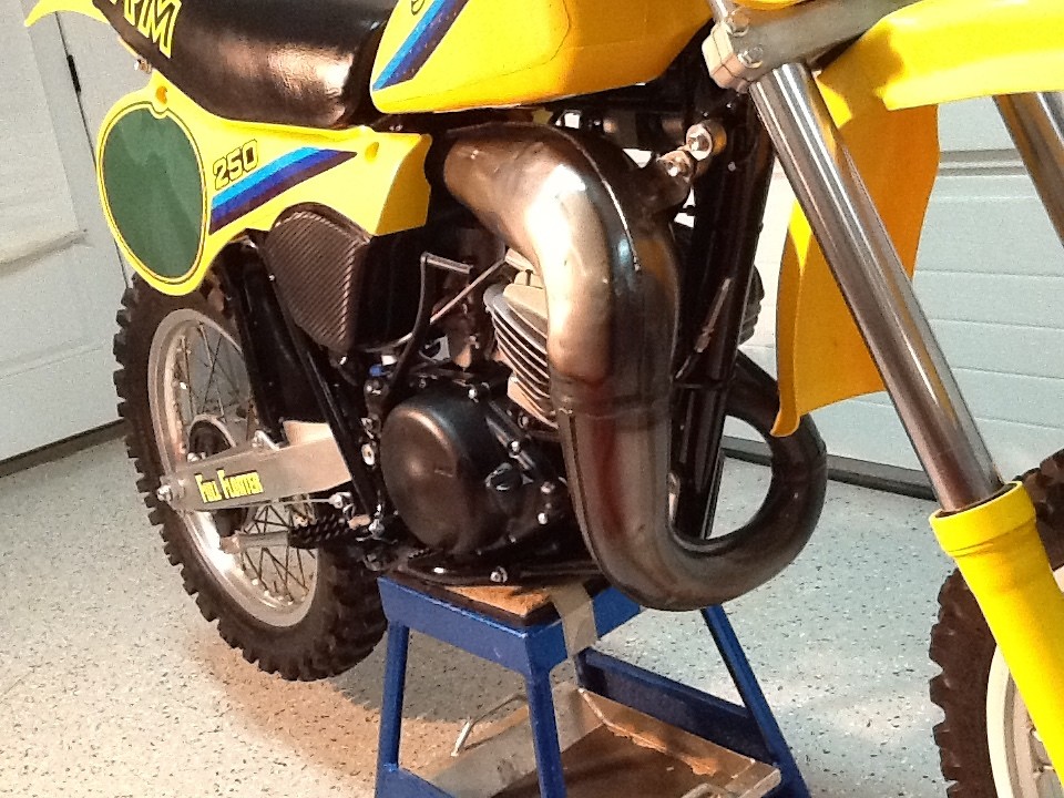 1981 rm 250 slow build thread...completed.. - Old School Moto ...