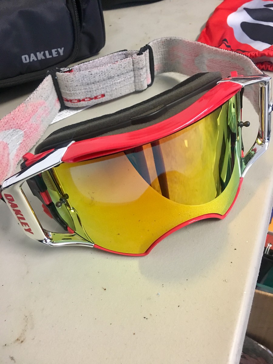 Ken Roczen signed SRT goggles - For Sale/Bazaar - Motocross Forums ...