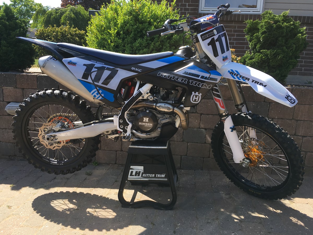 Black plastic color schemes - Bike Builds - Motocross Forums / Message ...