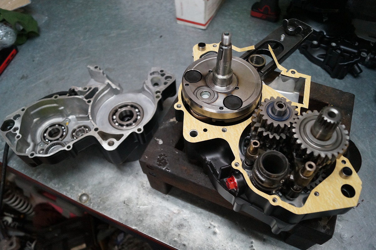 2005 Honda CR250R refresh, finished pics - Bike Builds - Motocross ... 2005 Honda CR250R refresh, finished pics - Bike Builds - Motocross ...