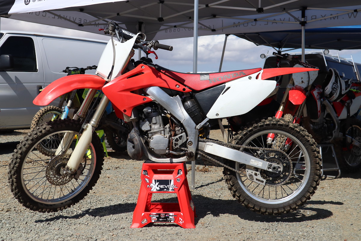 Full Resto-Mod Honda CR250 Two Stroke Build - Moto-Related - Motocross ...
