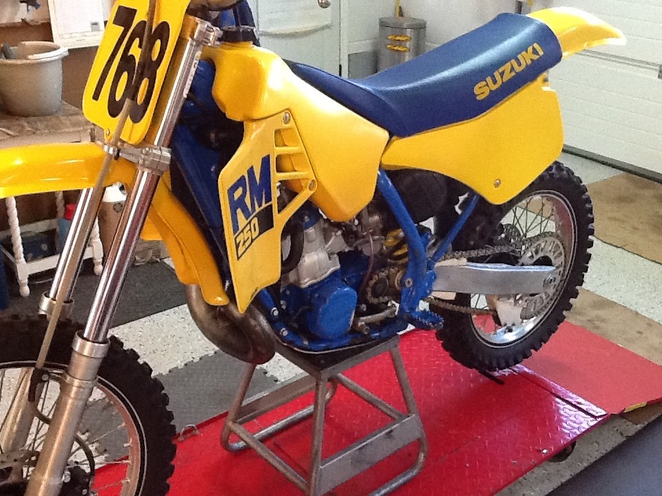 1988 RM 250 build : Revisited and done - Old School Moto - Motocross ...
