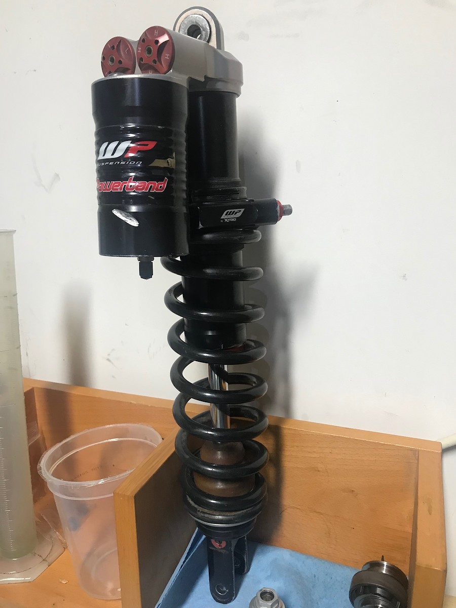KTM WP Trax shock with Xtrig adjuster for 2015 and earlier 4 Strokes ...