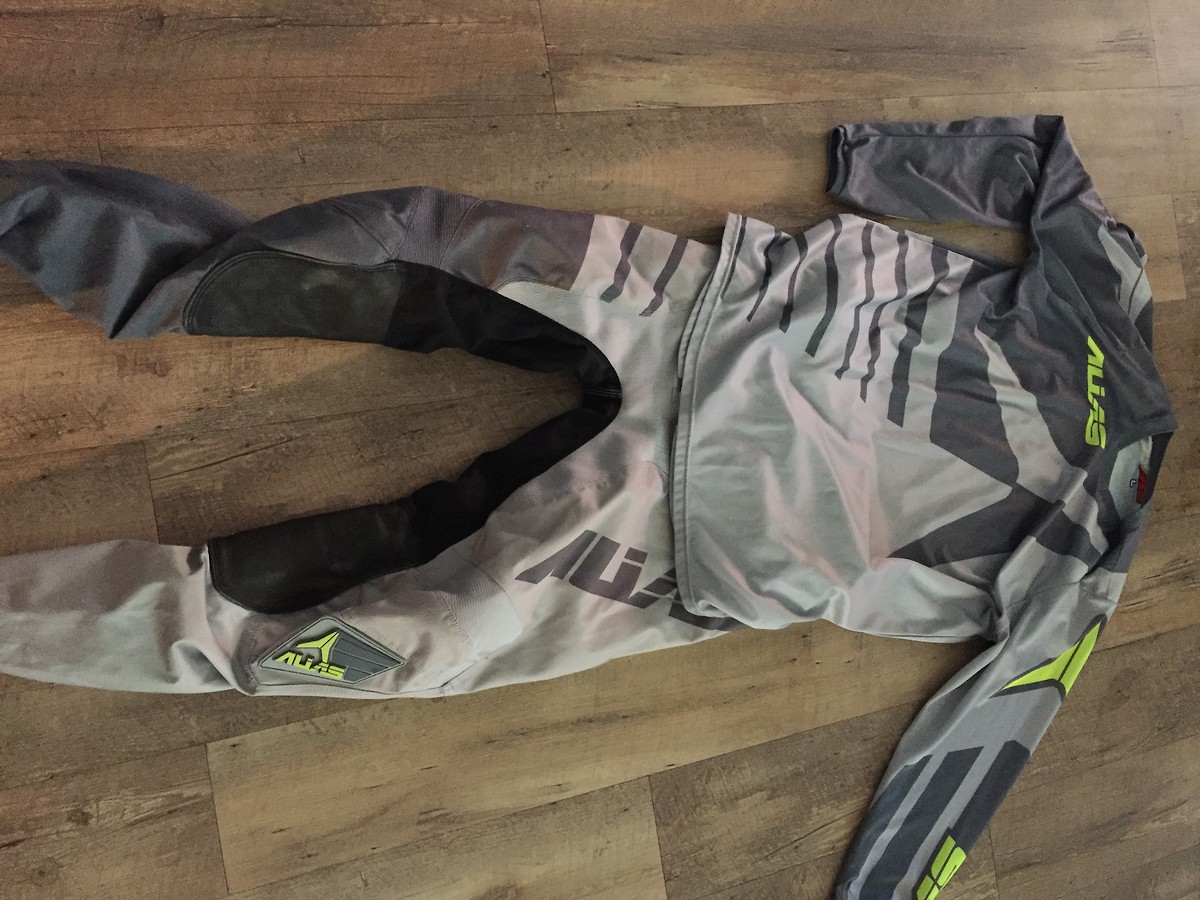 2 sets of Alias Gear - For Sale/Bazaar - Motocross Forums / Message ...
