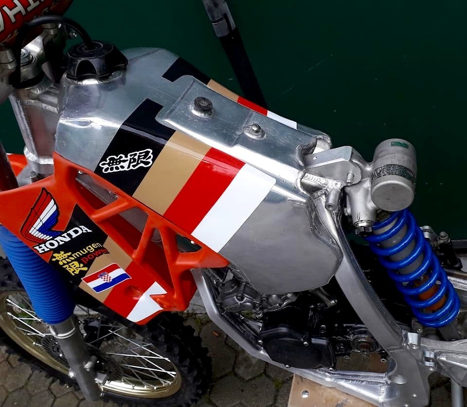 New hrc/mugen/vrp replica handmade honda 80's-90's alu frames available ...