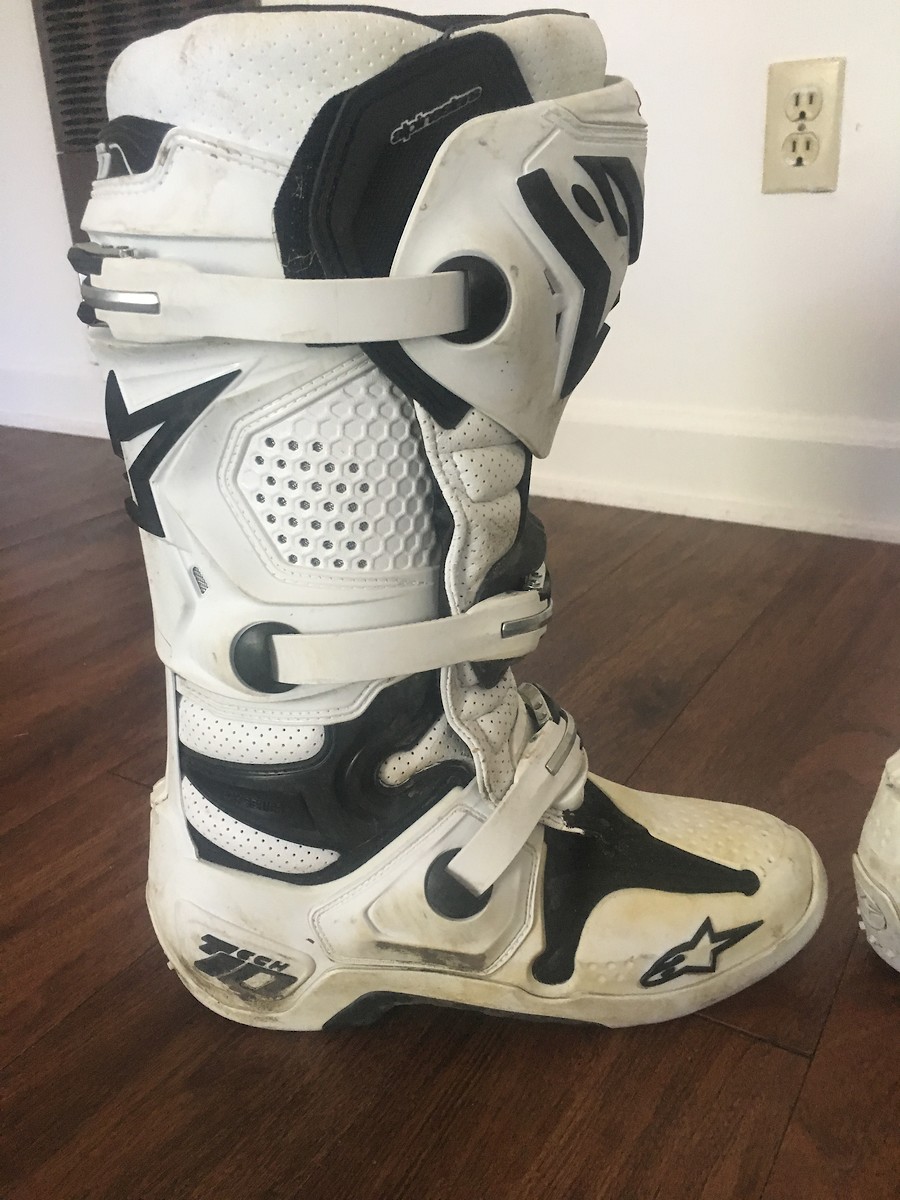 White Alpinestars Tech 10's Size 10 - For Sale/Bazaar - Motocross ...