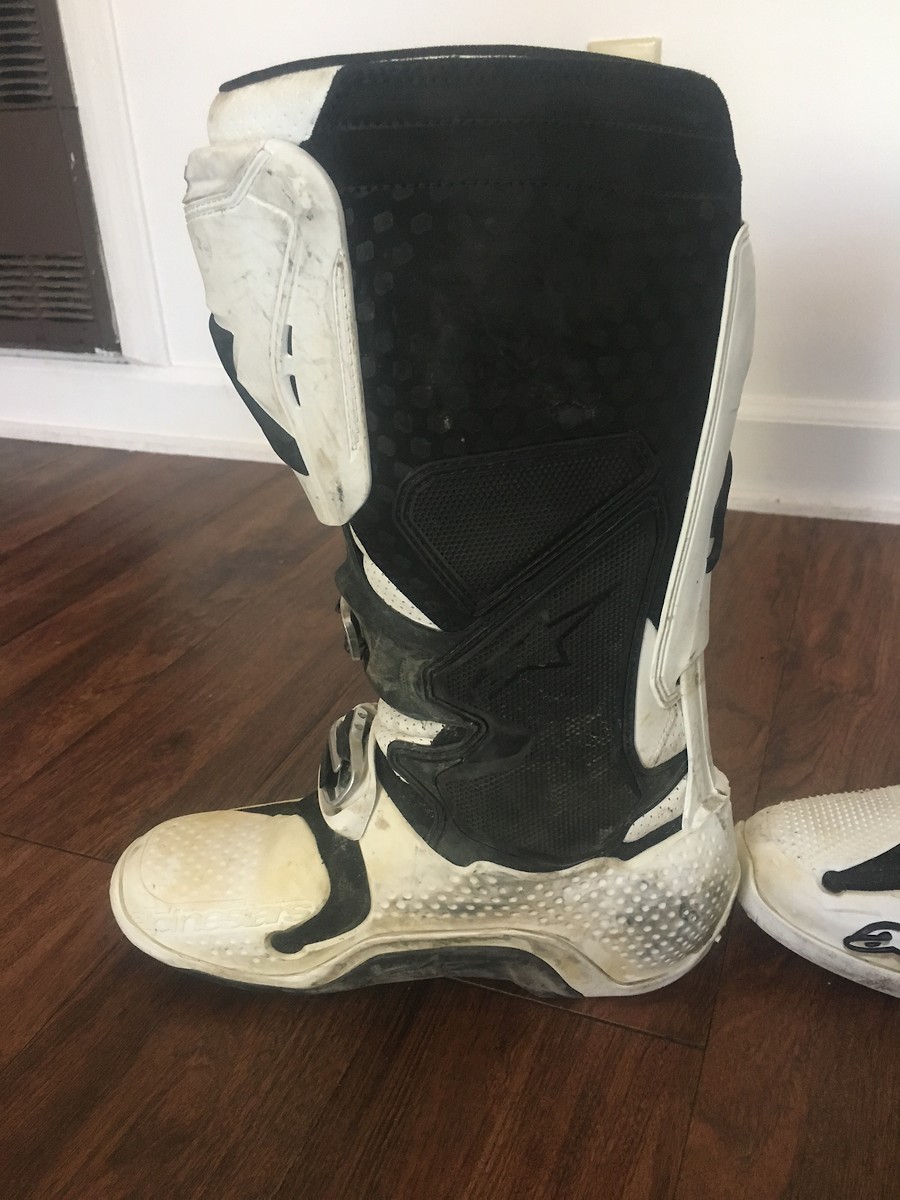 White Alpinestars Tech 10's Size 10 - For Sale/Bazaar - Motocross ...