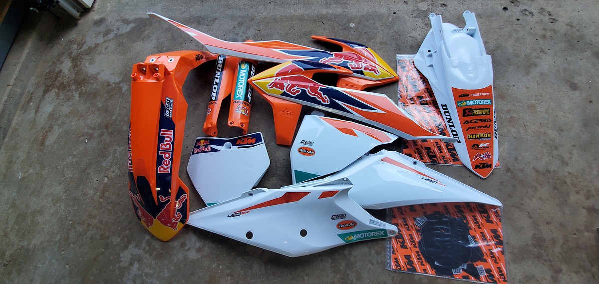 Never used 2019.5 redbull factory edition plastics - For Sale/Bazaar - Motocross Forums ...