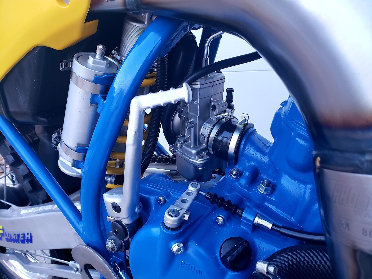 1986 Suzuki RM80, RM125, and RM250 Brochures - Moto-Related - Motocross ...