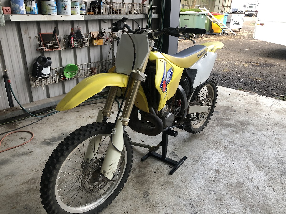 2006 RM250 Barn Find Build - Bike Builds - Motocross Forums / Message ...