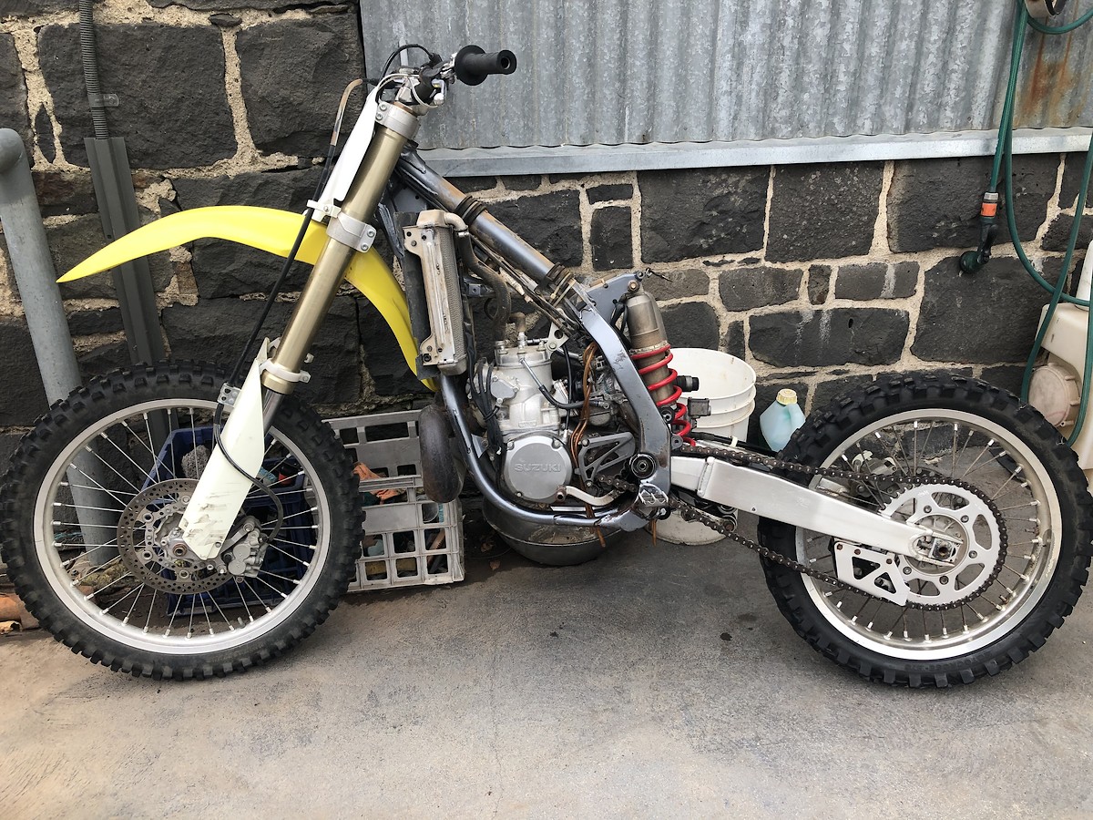 2006 RM250 Barn Find Build - Bike Builds - Motocross Forums / Message ...