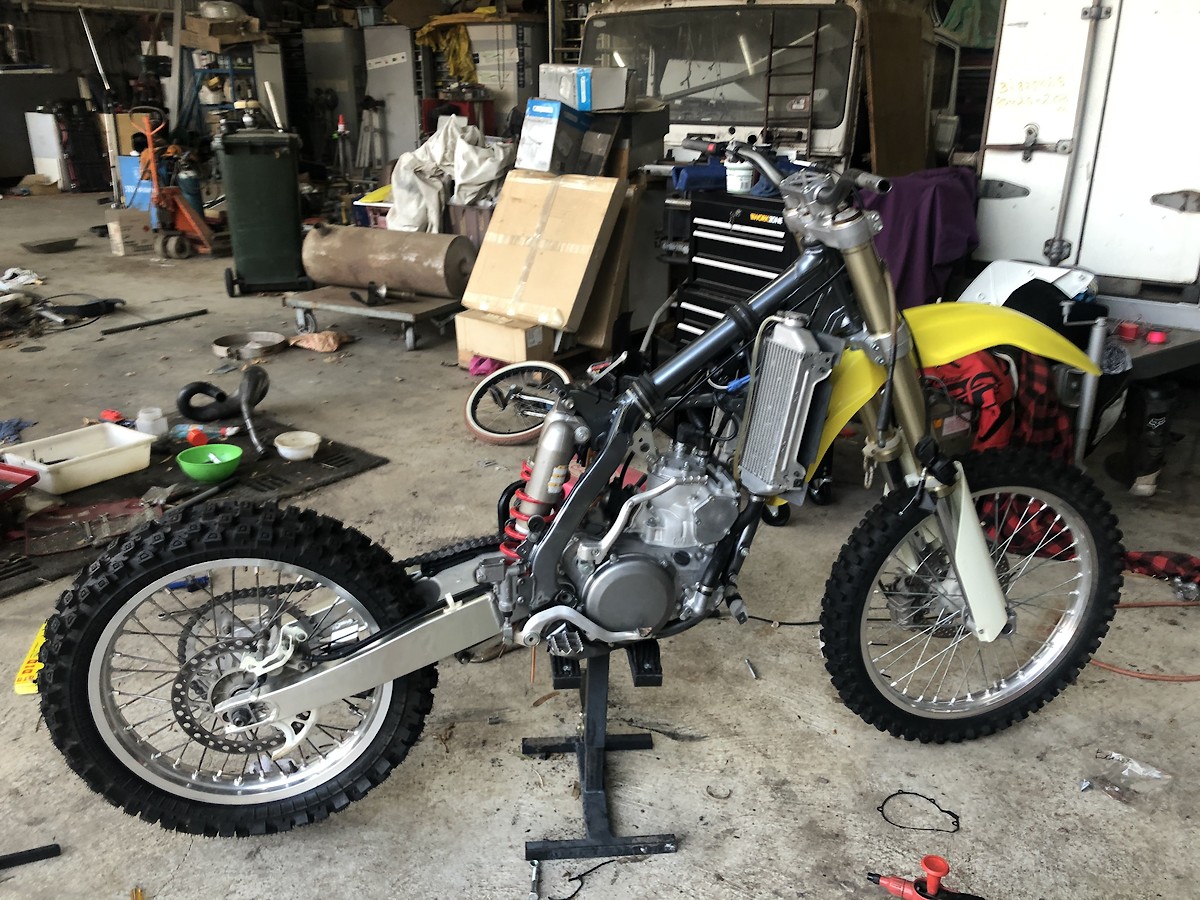 2006 RM250 Barn Find Build - Bike Builds - Motocross Forums / Message ...