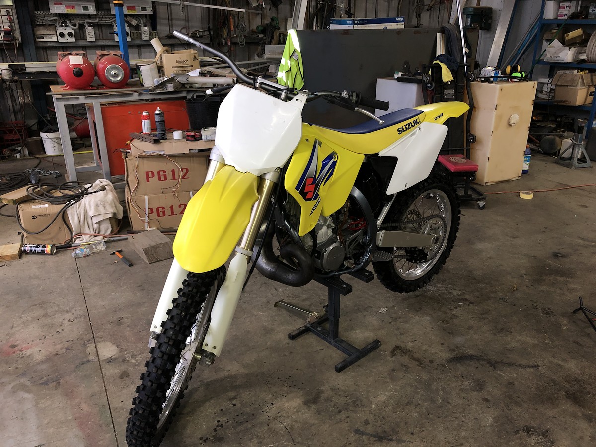 2006 RM250 Barn Find Build - Bike Builds - Motocross Forums / Message ...