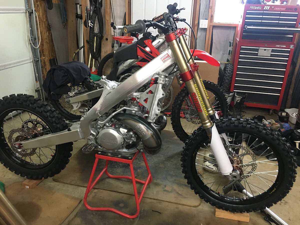 2003 CR250r Frame up resto-mod - Bike Builds - Motocross Forums ...