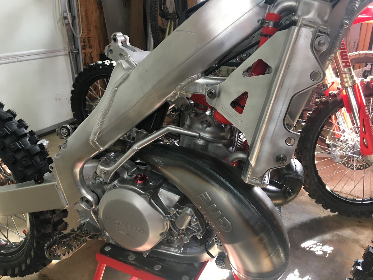 2003 CR250r Frame up resto-mod - Bike Builds - Motocross Forums ...
