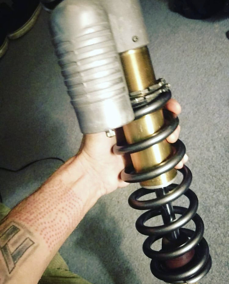 For Sale - KYB Factory 2 piece shock Kawasaki - For Sale/Bazaar ...