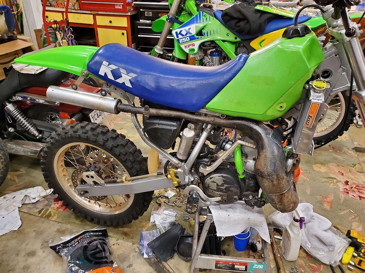 1987 Kawasaki KX250 low-key restore - Bike Builds - Motocross Forums ...