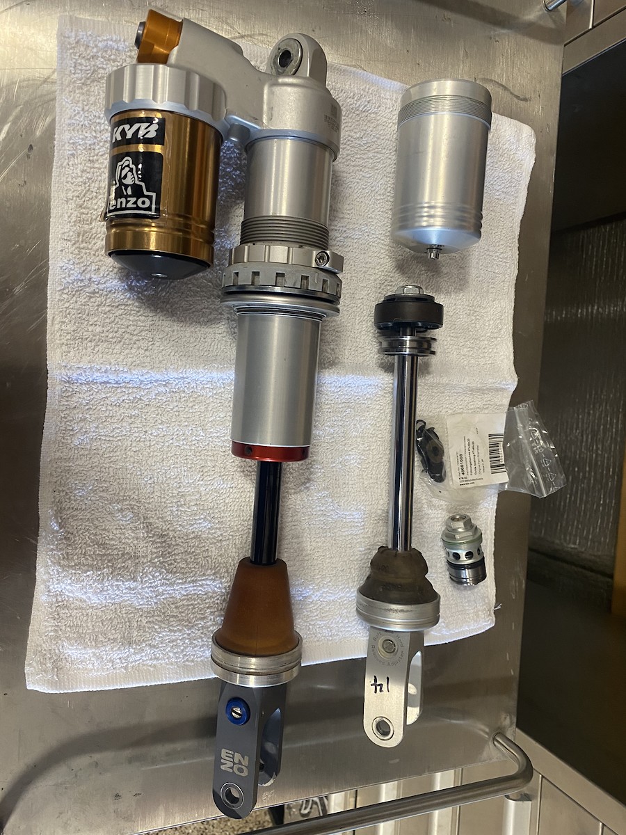 Brembo SXS calipers, Enzo WP to KYB shock, Vortex Twisted development ...