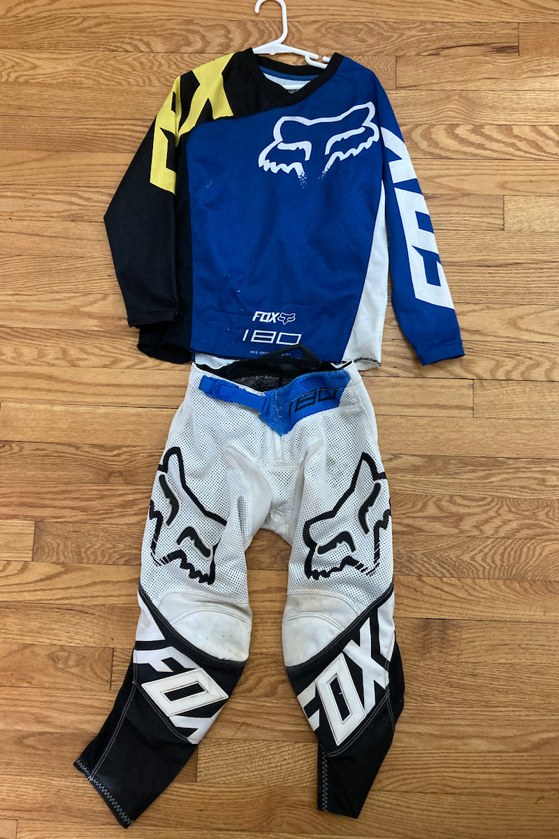 Fox Kids Gear (22/YS + kids chest protectors) - For Sale/Bazaar ...