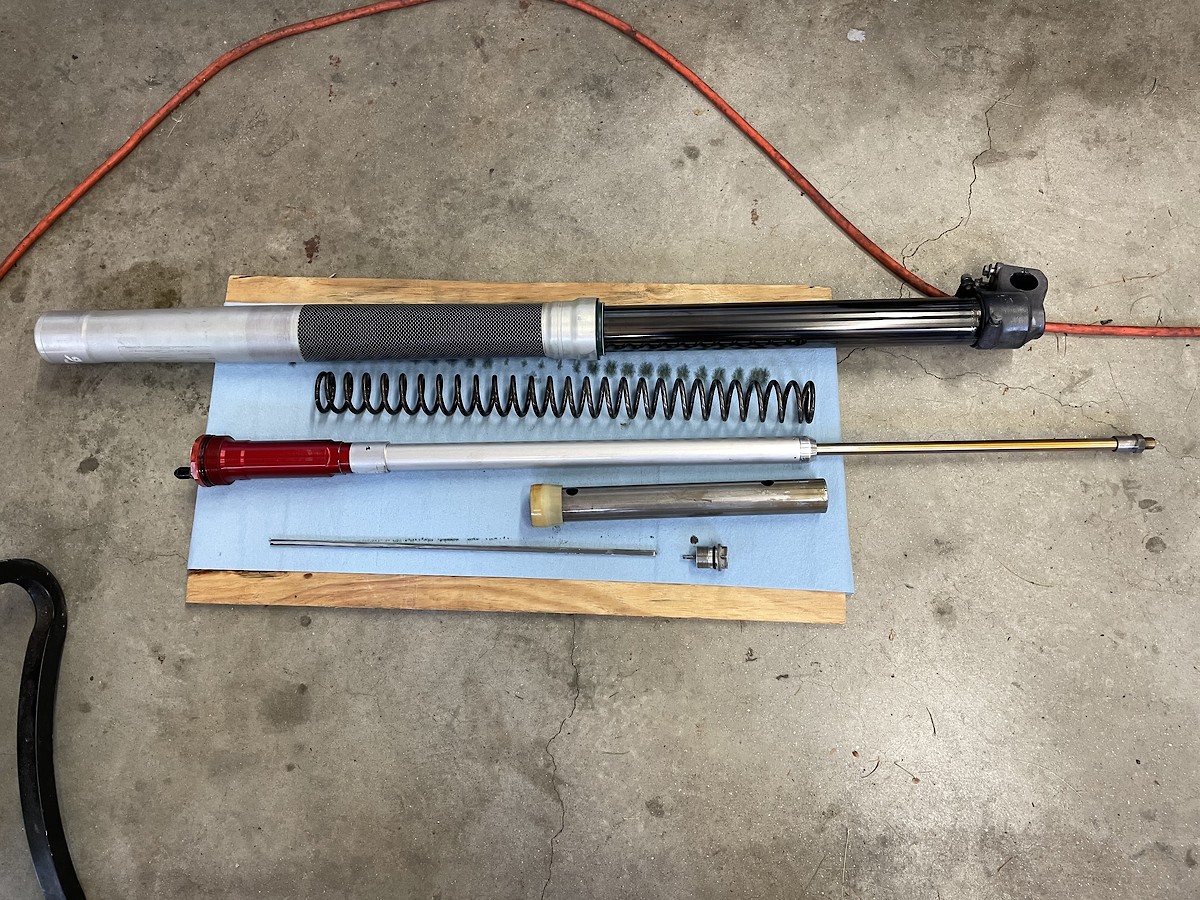 RM250 Showa RG3 Forks and Shock? - Tech Help/Race Shop - Motocross ...