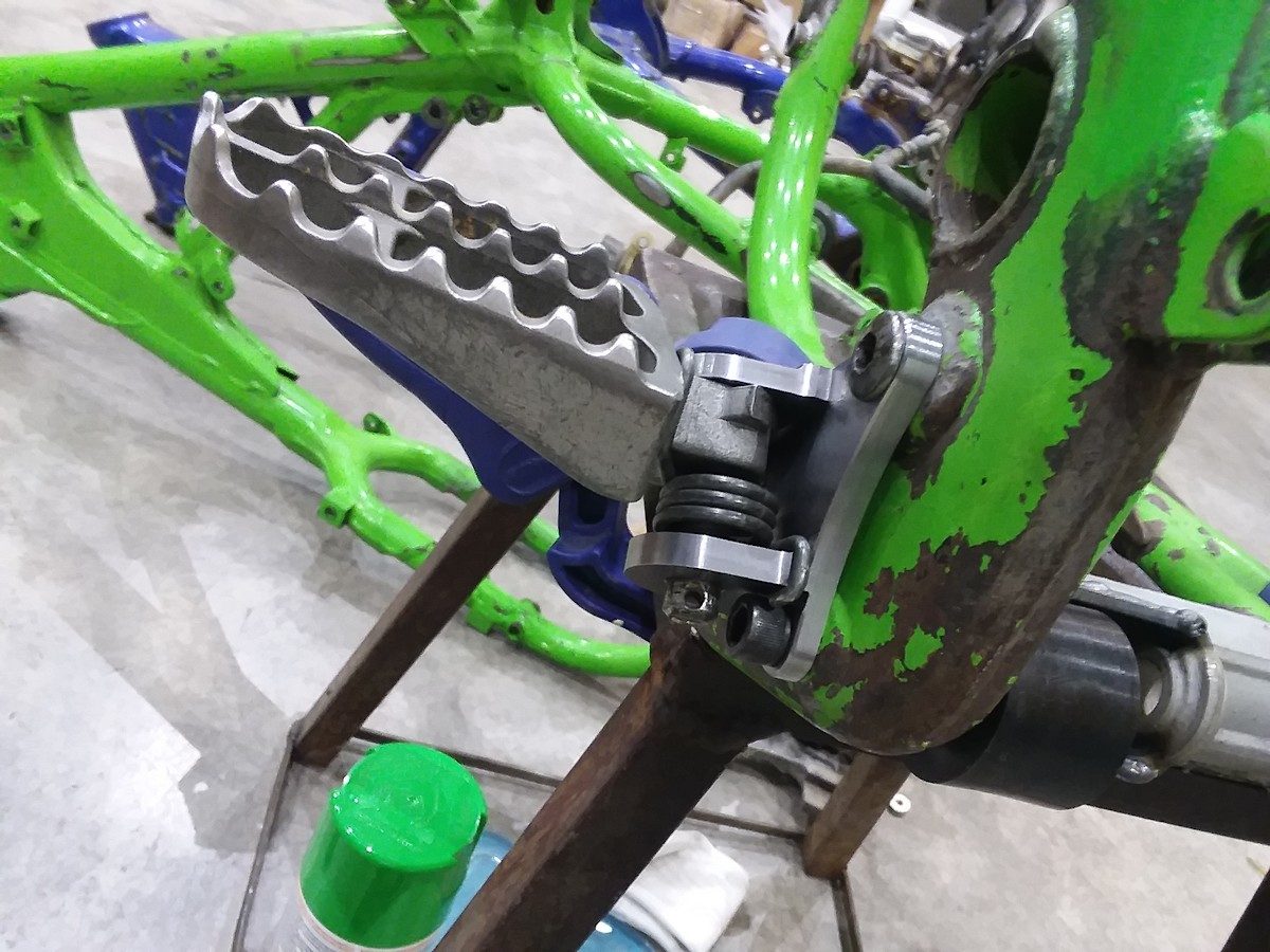 1990 KX500 Classic Looks & Modern Handling ? - Bike Builds - Motocross ...