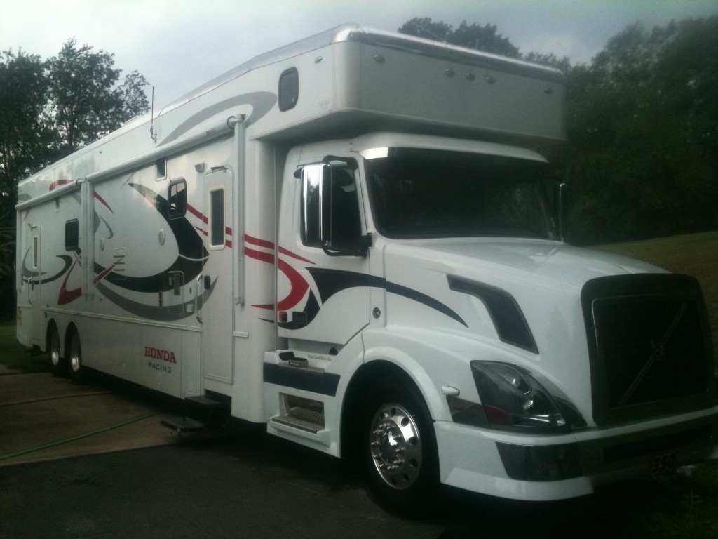 2007 Showhauler Motorhome with garage - For Sale/Bazaar - Motocross ...