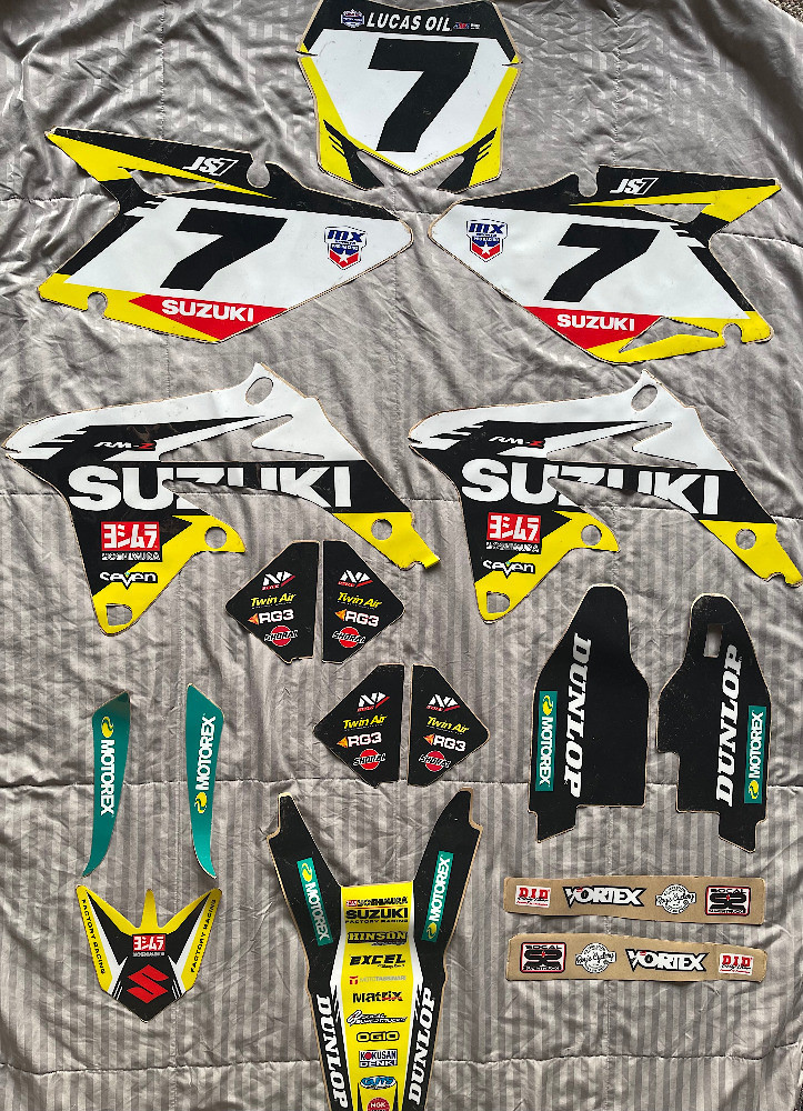 JS7 GRAPHICS KIT Free to good home, just cover shipping - For Sale ...