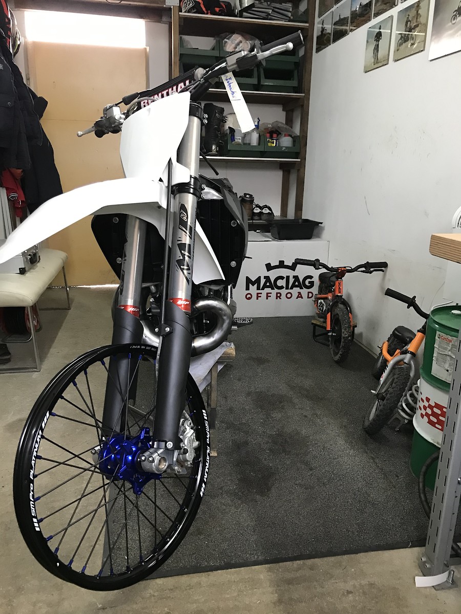 Husqvarna TC 300 COVID Lockdown Rebuilt - Bike Builds - Motocross ...