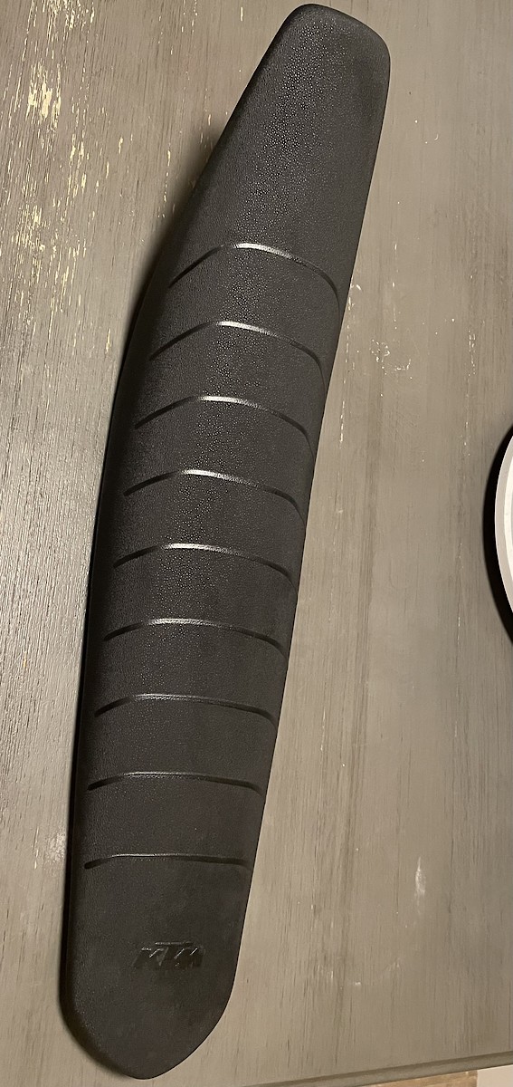 KTM Seat for 2019 - 2021 Models 7910704000 Like New - For Sale/Bazaar ...