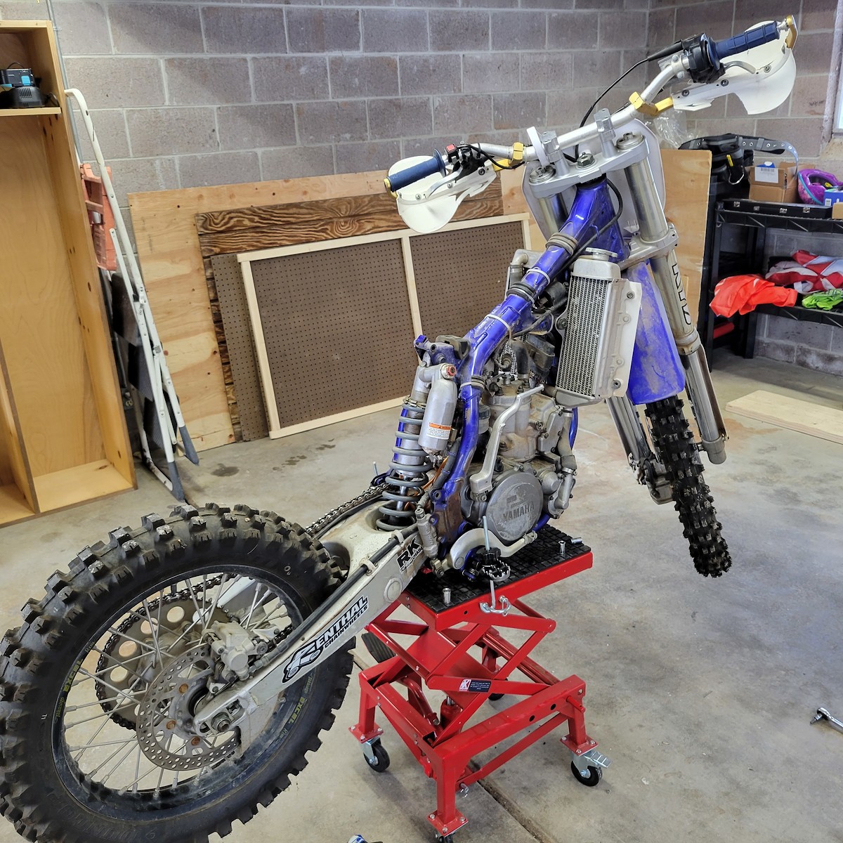 Tribute build of the KING'S 02' Bud Light YZ250 - Bike Builds ...
